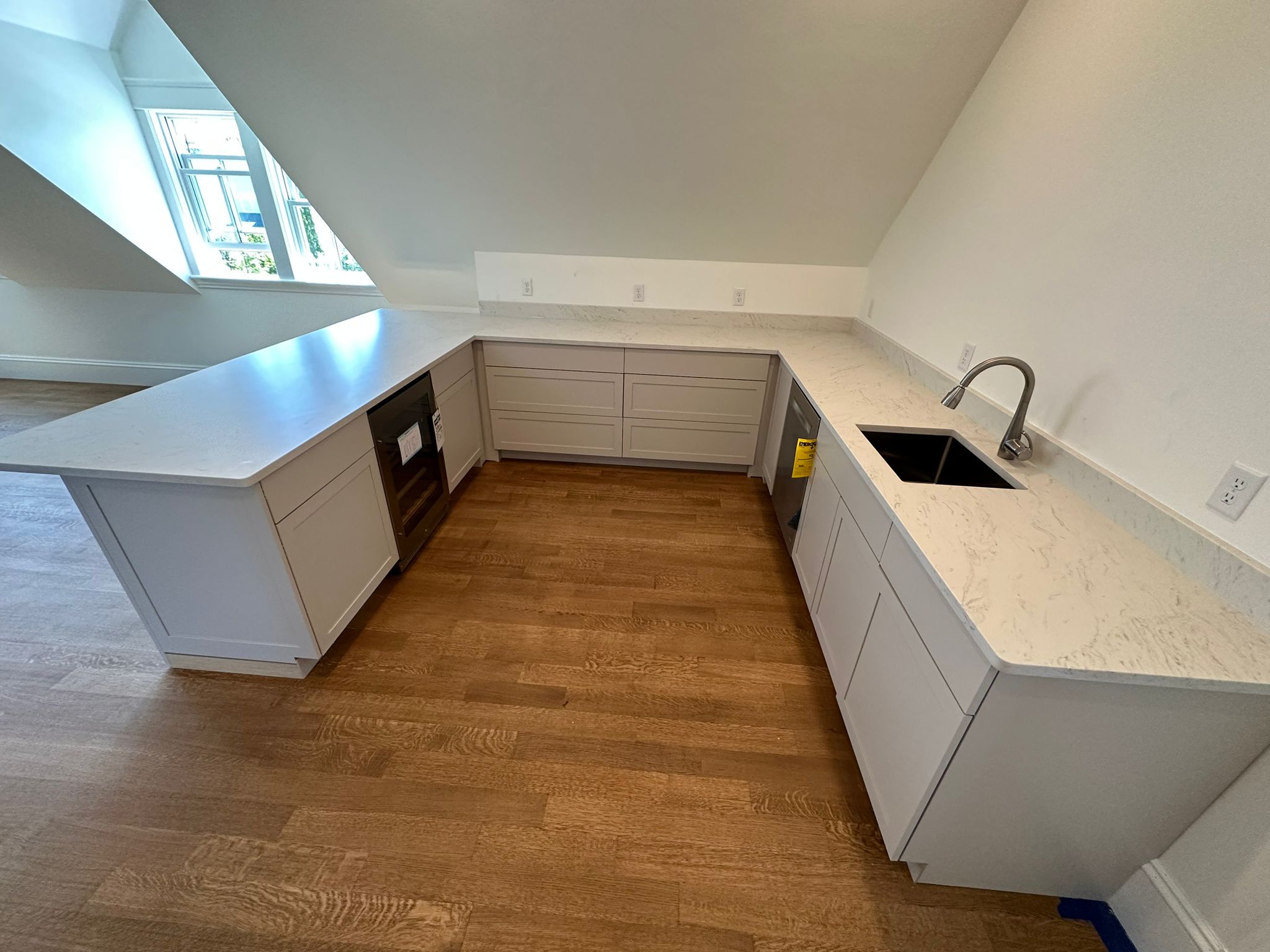 Kitchen | Framingham, MA | Onyx Marble & Granite